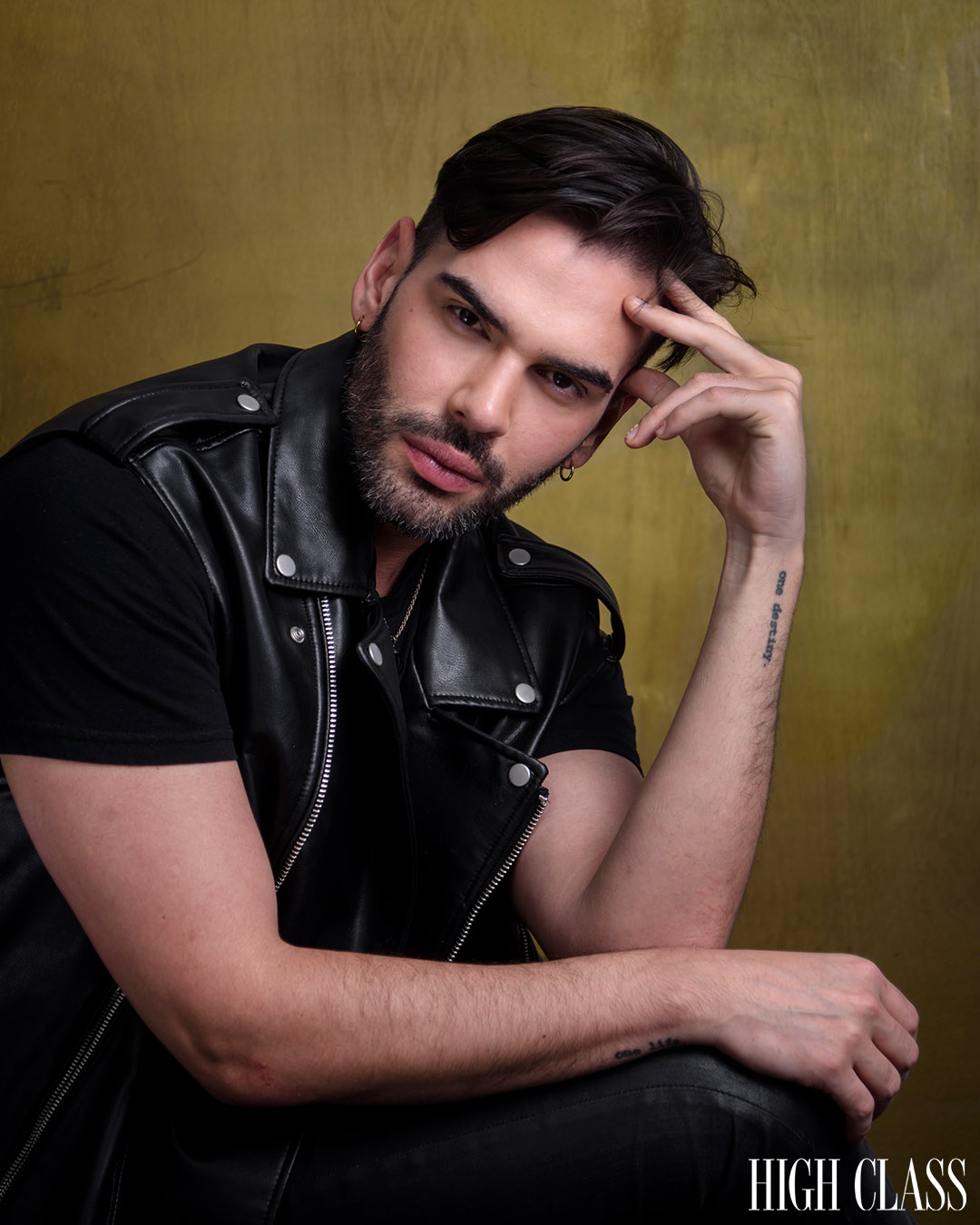 Víctor Flores - High Class